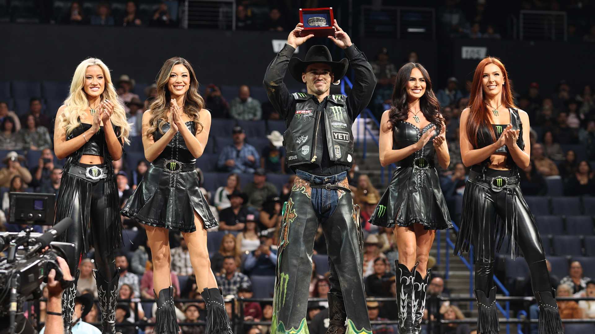PBR | Two-time PBR World Champion Jose Vitor Leme goes for 90 points ...