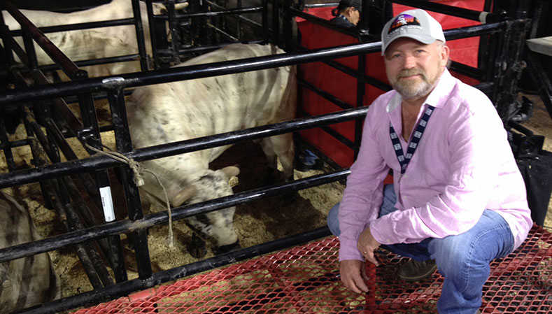 PBR | Behind the Chutes: Larry Isaac