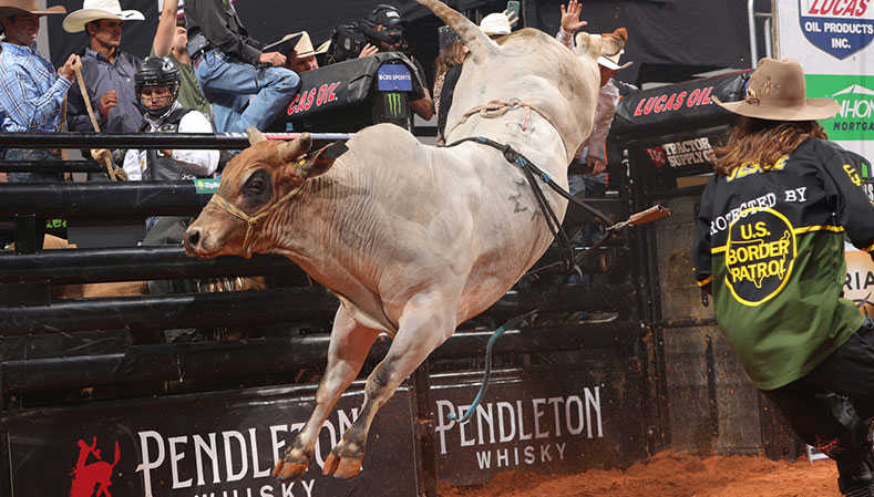 PBR | Ridin Solo in driver’s seat in 2022 YETI World Championship race