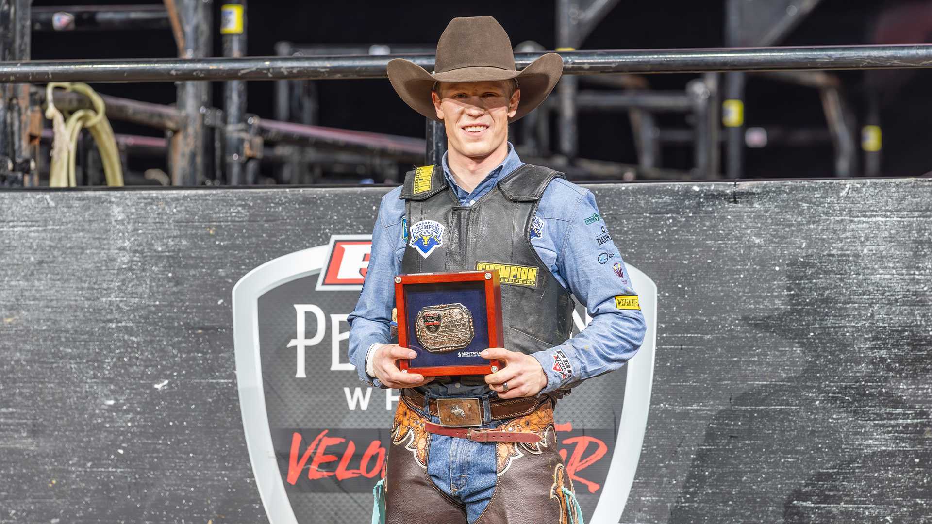PBR | Briggs Madsen collects first win of 2025 season at Pendleton ...