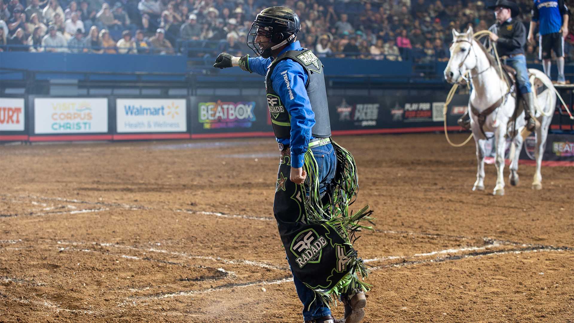 PBR | Eric Henrique Domingos leads Round 1 of Denver PBR Chute Out at ...