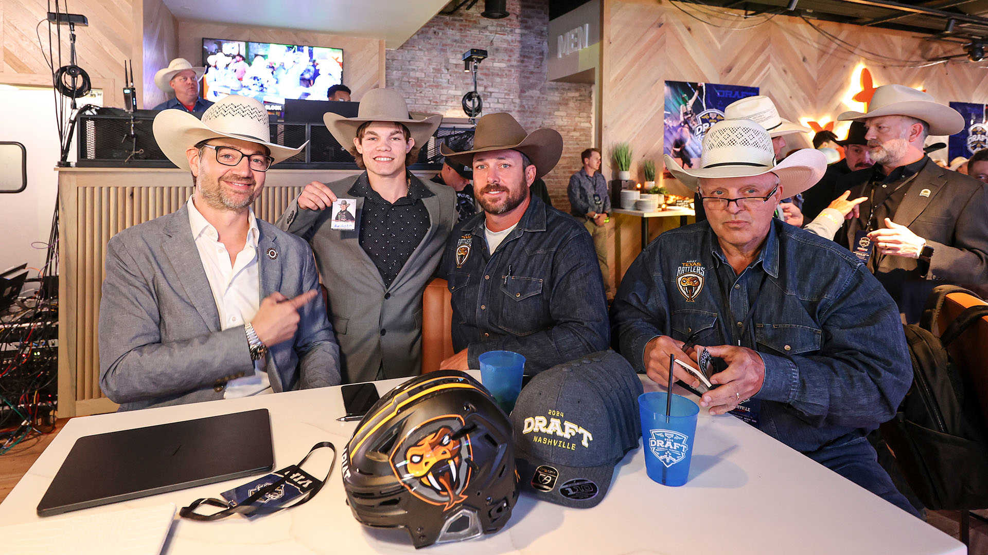 PBR | 2023 PBR Teams Champion Texas Rattlers add four riders to team’s ...