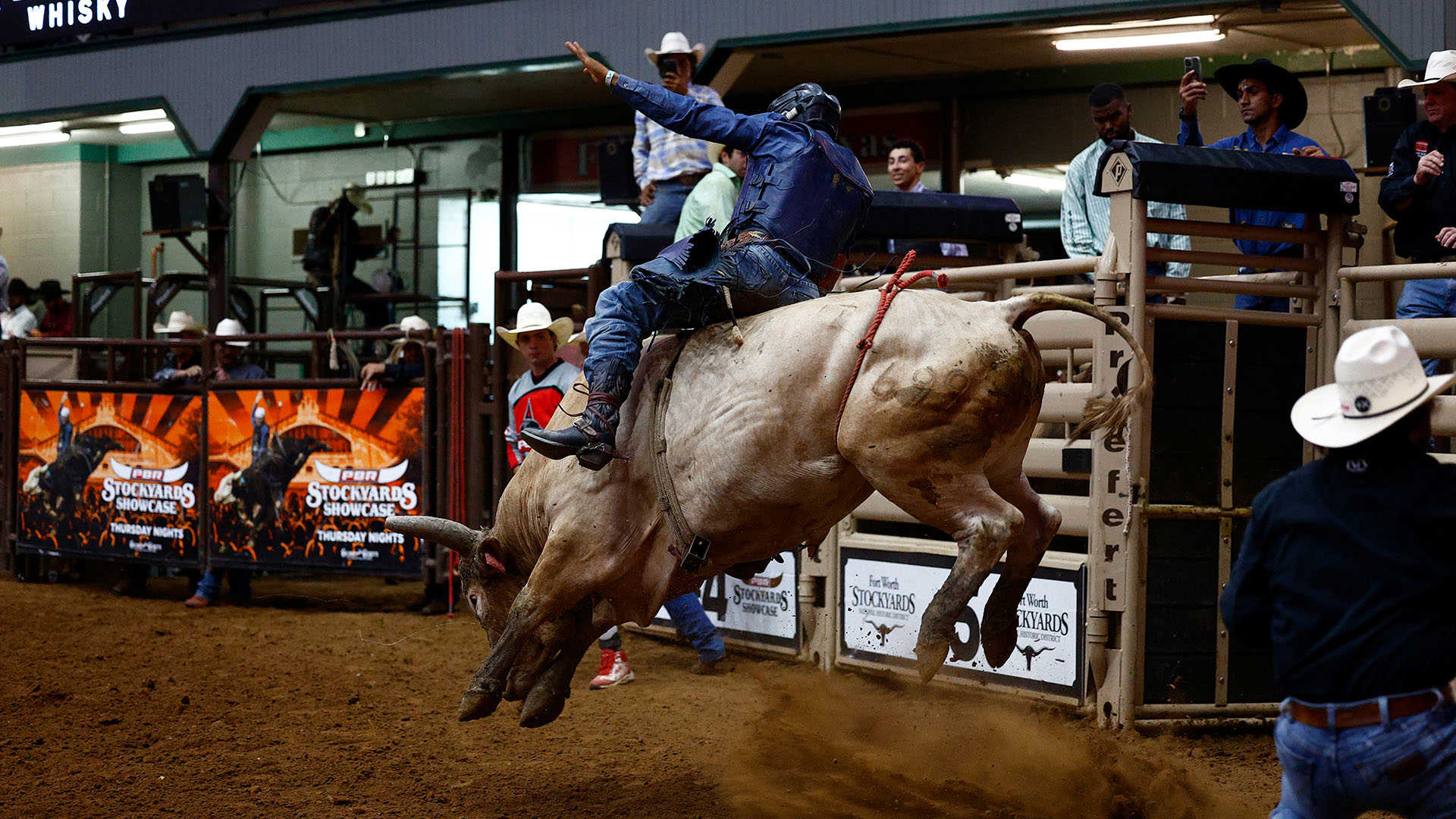 PBR | Carlos Gomes Junior rides supreme at PBR Stockyards Showcase