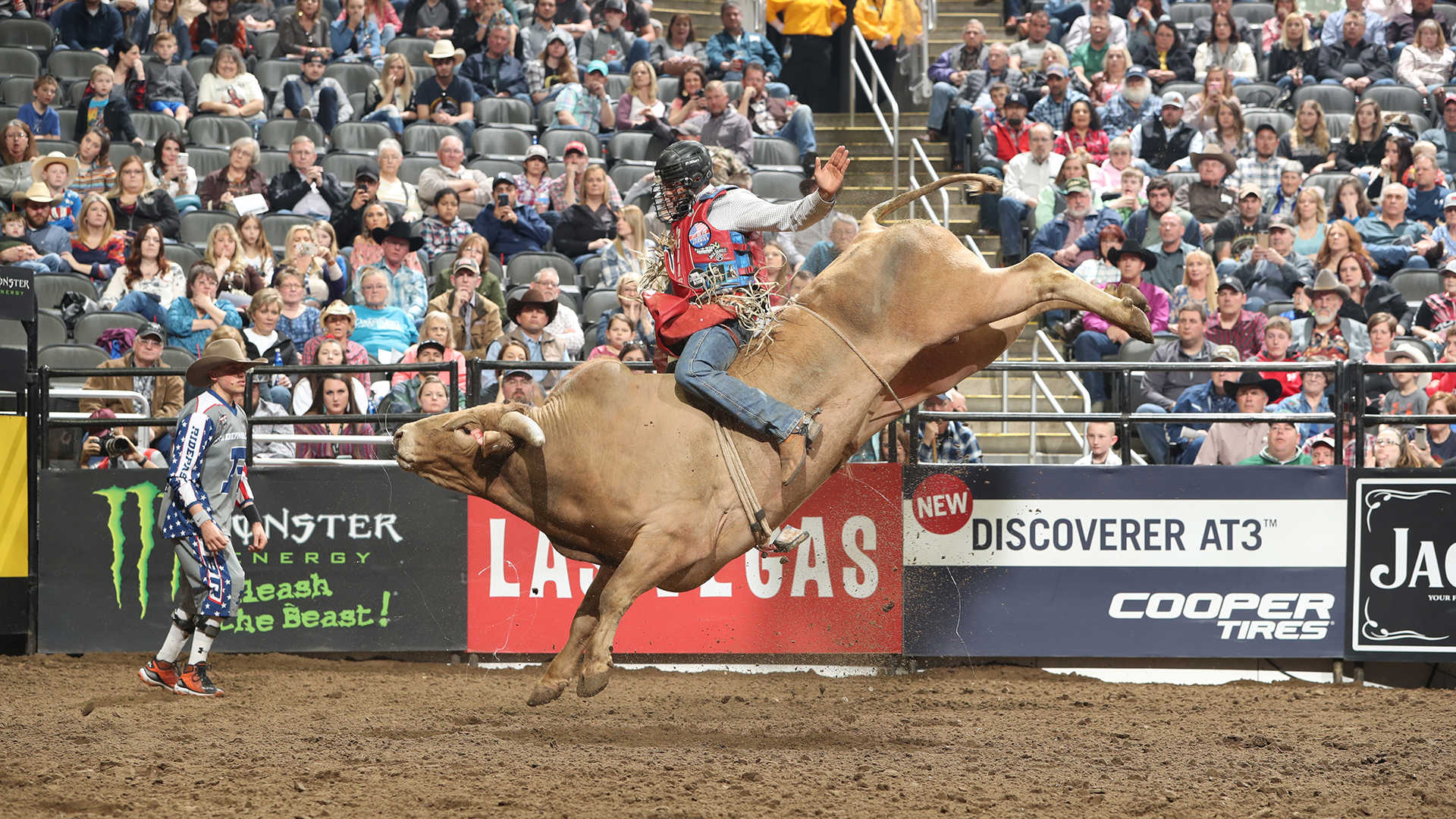 PBR | Heartbreak Kid picks up 29th consecutive buckoff