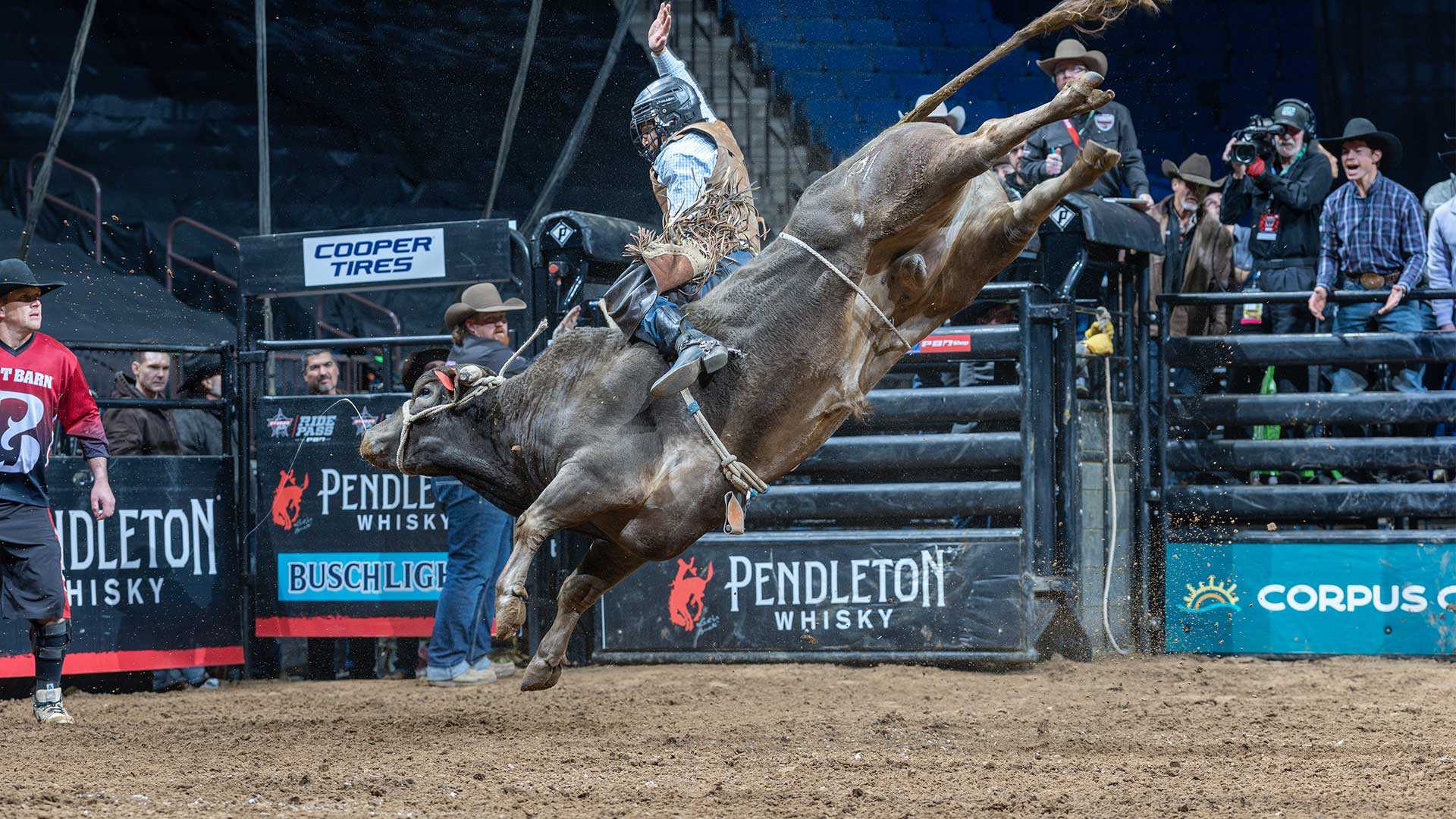 PBR | Andy Guzman wins Pendleton Whisky Velocity Tour’s Silencer Shop ...