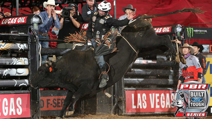 PBR | Davis moves to No. 2 in the world standings; Outlaw gains slight ...