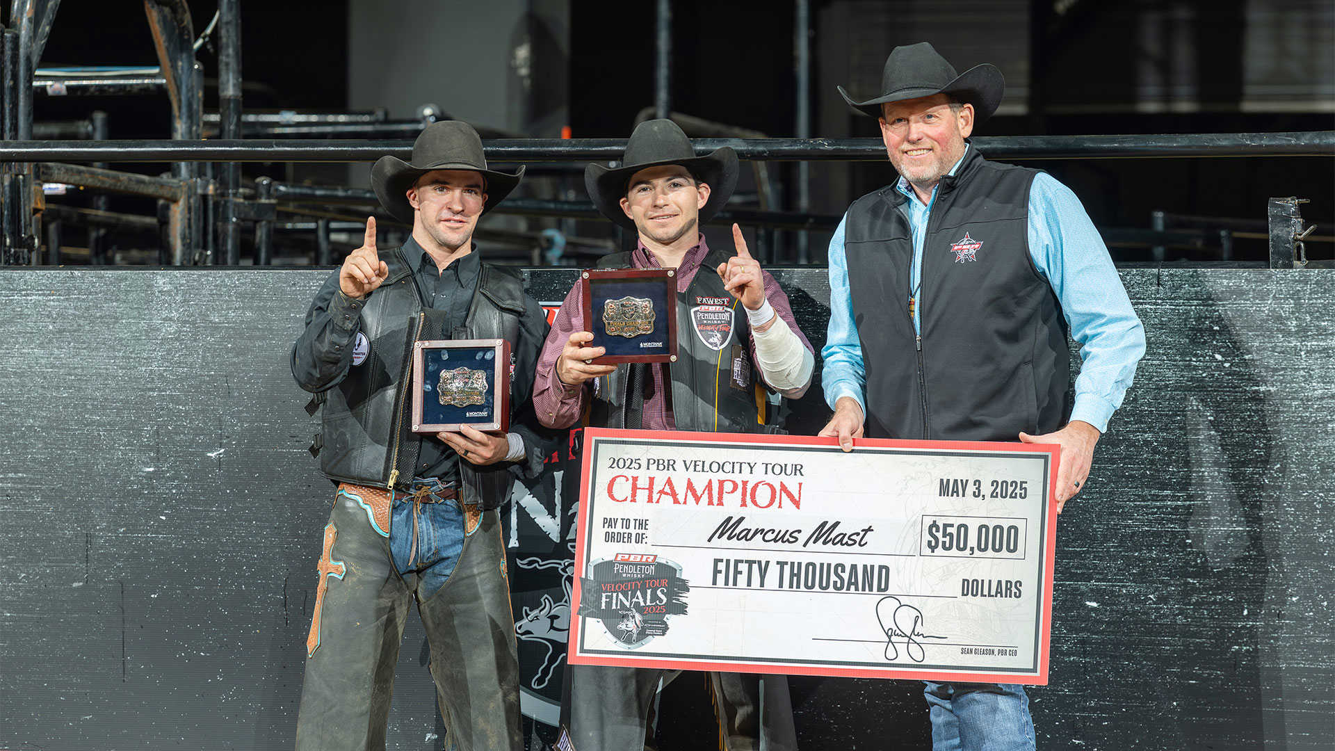 PBR | Marcus Mast crowned 2025 PBR Pendleton Whisky Velocity Tour Champion