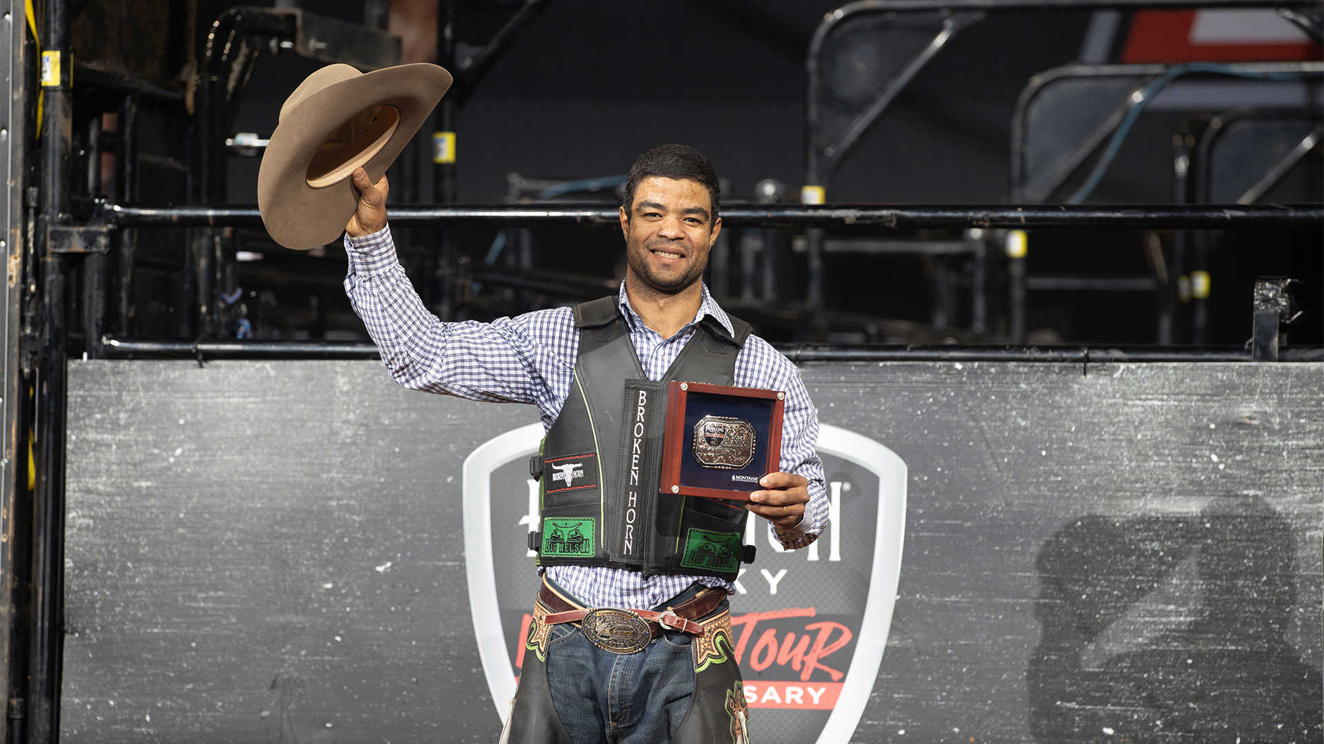 PBR | Pendleton Whisky Velocity Tour returns to Laredo, Texas, for ...