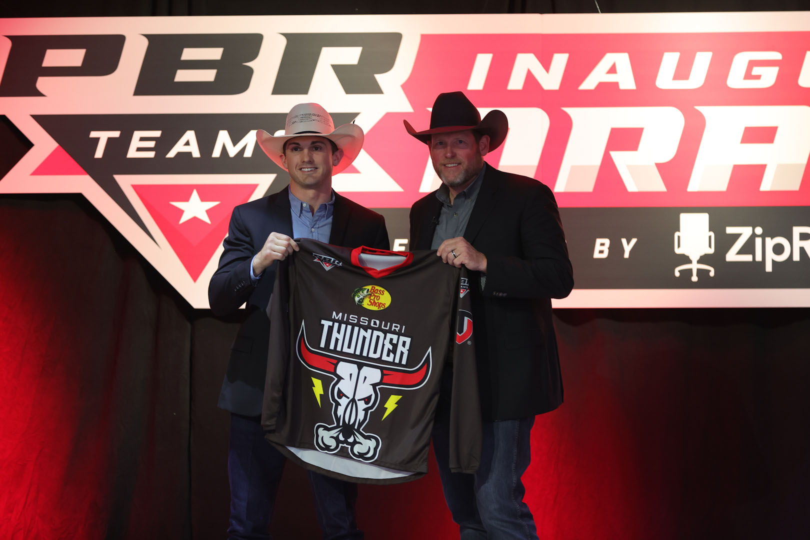 Pbr Pbr Team Series Meet The Thunder