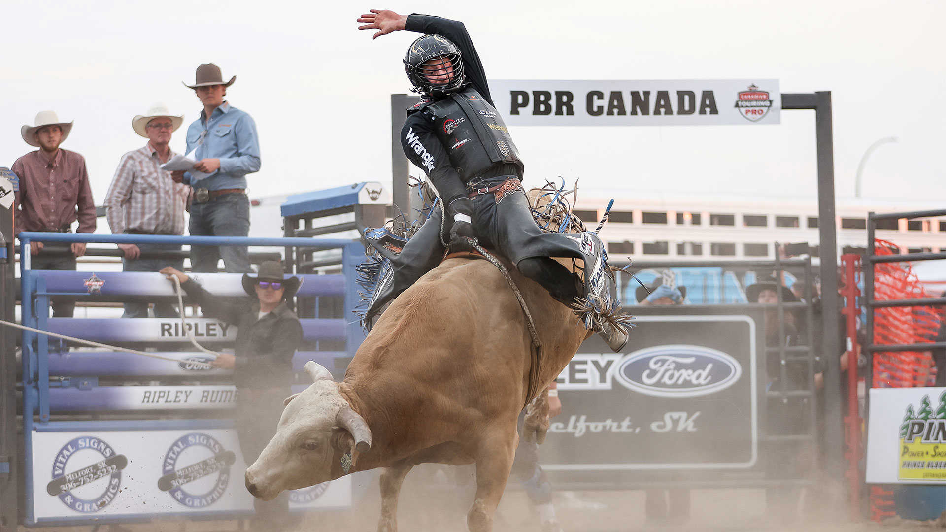 PBR | Coy Robbins wins PBR Canada Touring Pro Division event in Melfort ...