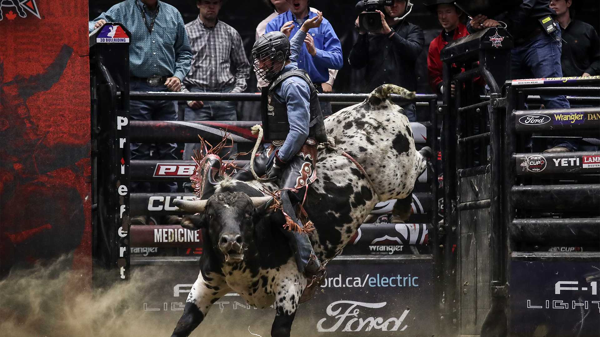 PBR | Aussie Cody Fraser battles to strong finish to inch within ...