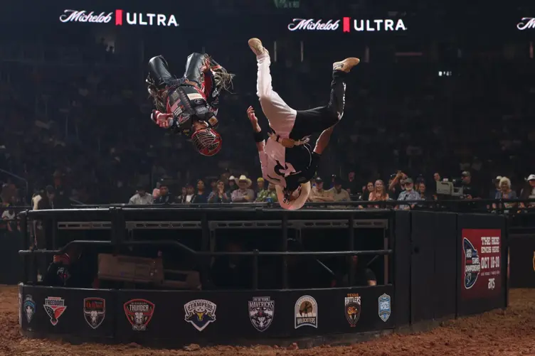 PBR | #InCaseYouMissedIt: Outlaws storm to regular-season title ...