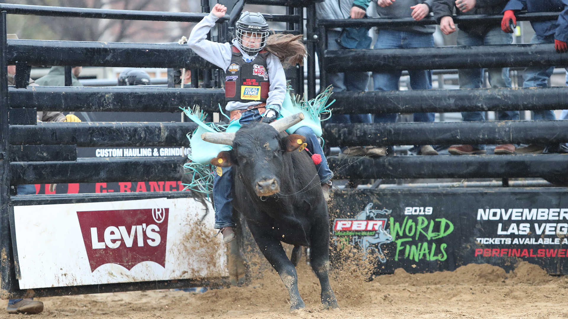 PBR | Mini Bull Rider Knight: “I know that girls can do anything”