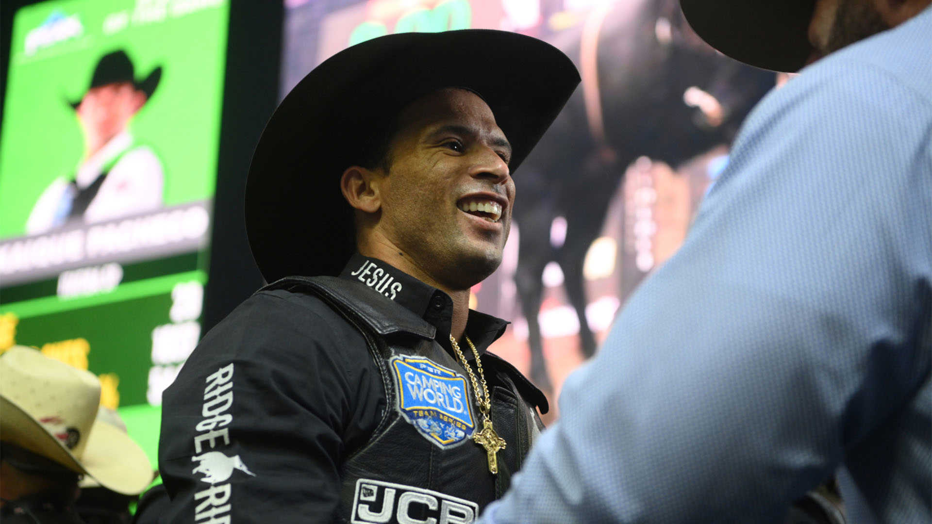 PBR | Eduardo Aparecido becomes ninth man to join 400 Ride Club
