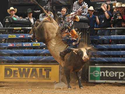 PBR | Lima takes the lead in San Antonio