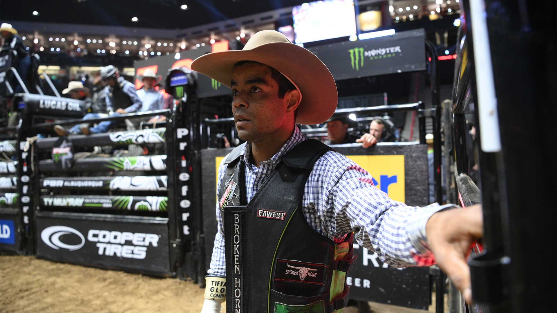 PBR | What to Watch For: Competitive rookie class set to keep PWVT Finals spicy in Corpus ...