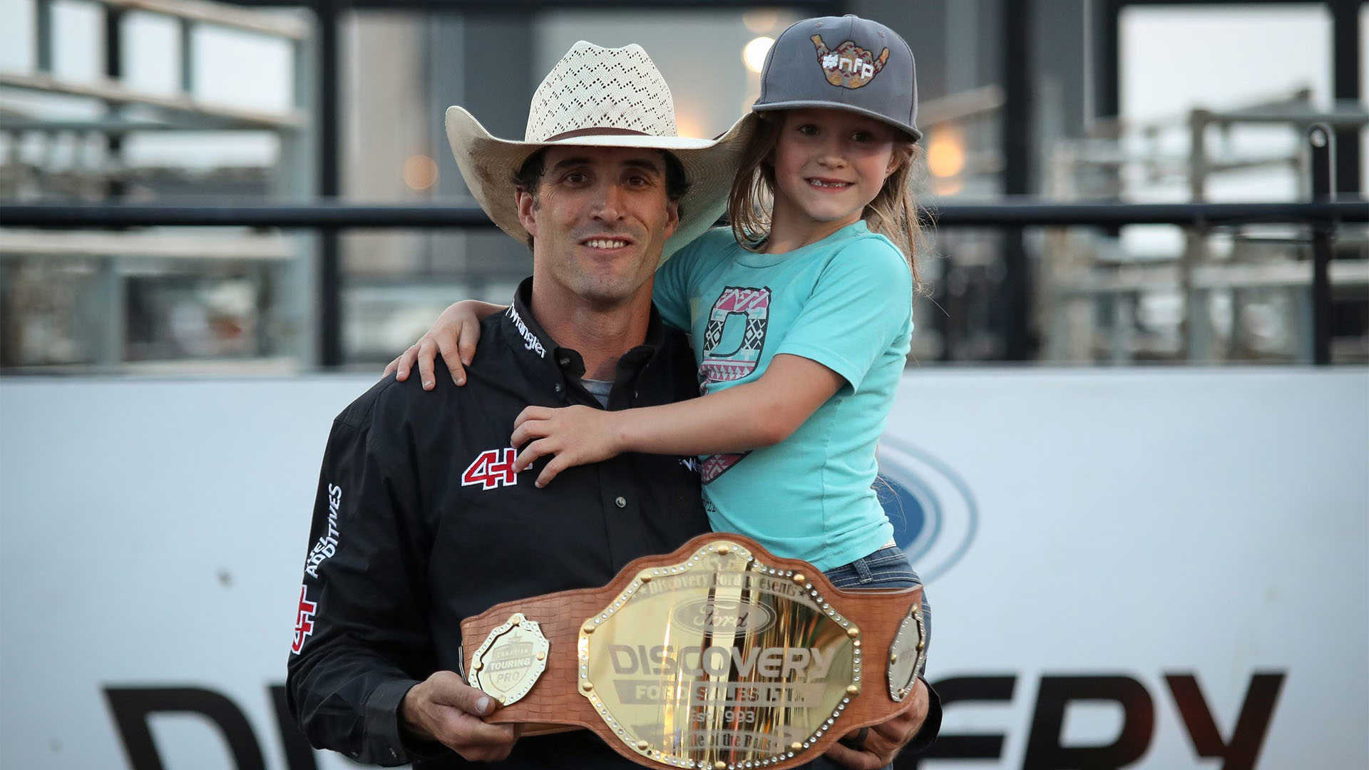 PBR | Three-time Canadian Champion Aaron Roy remains red-hot, wins ...