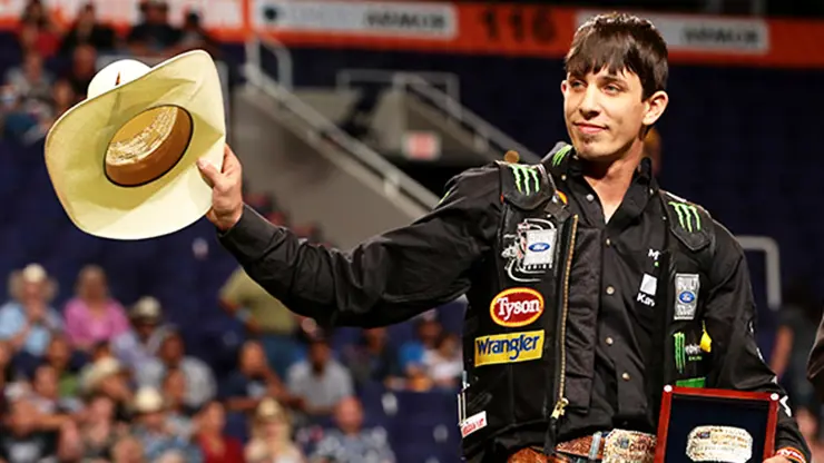 PBR | Mauney gets bull of choice; wins in Phoenix