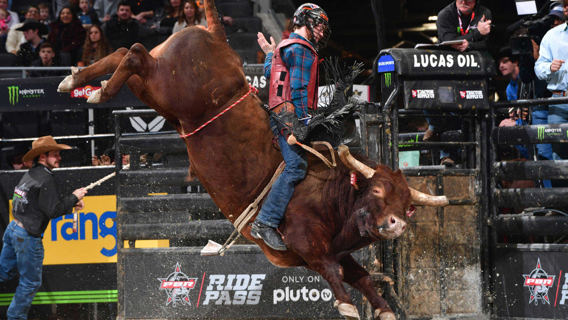PBR | Tate Pollmeier wins Round 1 in front of capacity crowd at PBR ...