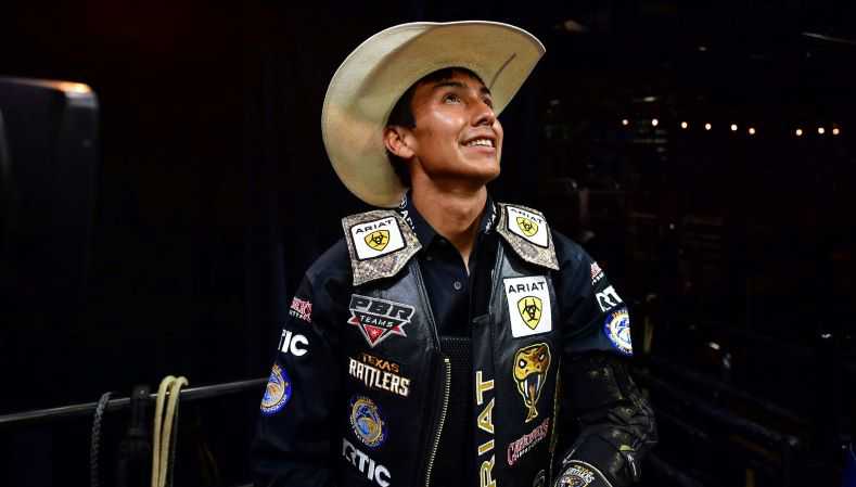 PBR | Ariat Texas Rattlers earn crucial upset victory over No. 1 ...