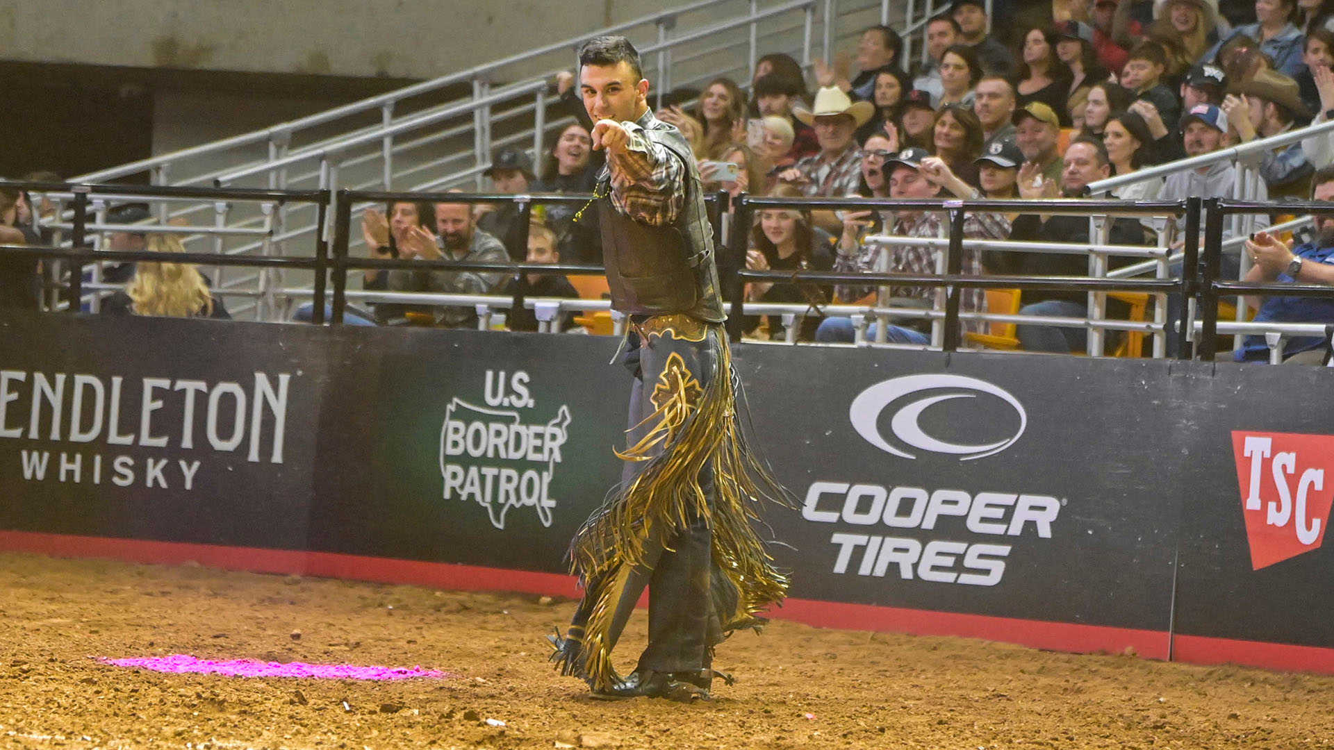PBR | Marco Rizzo wins Round 1 of Tractor Supply Co. PBR Grand Rapids