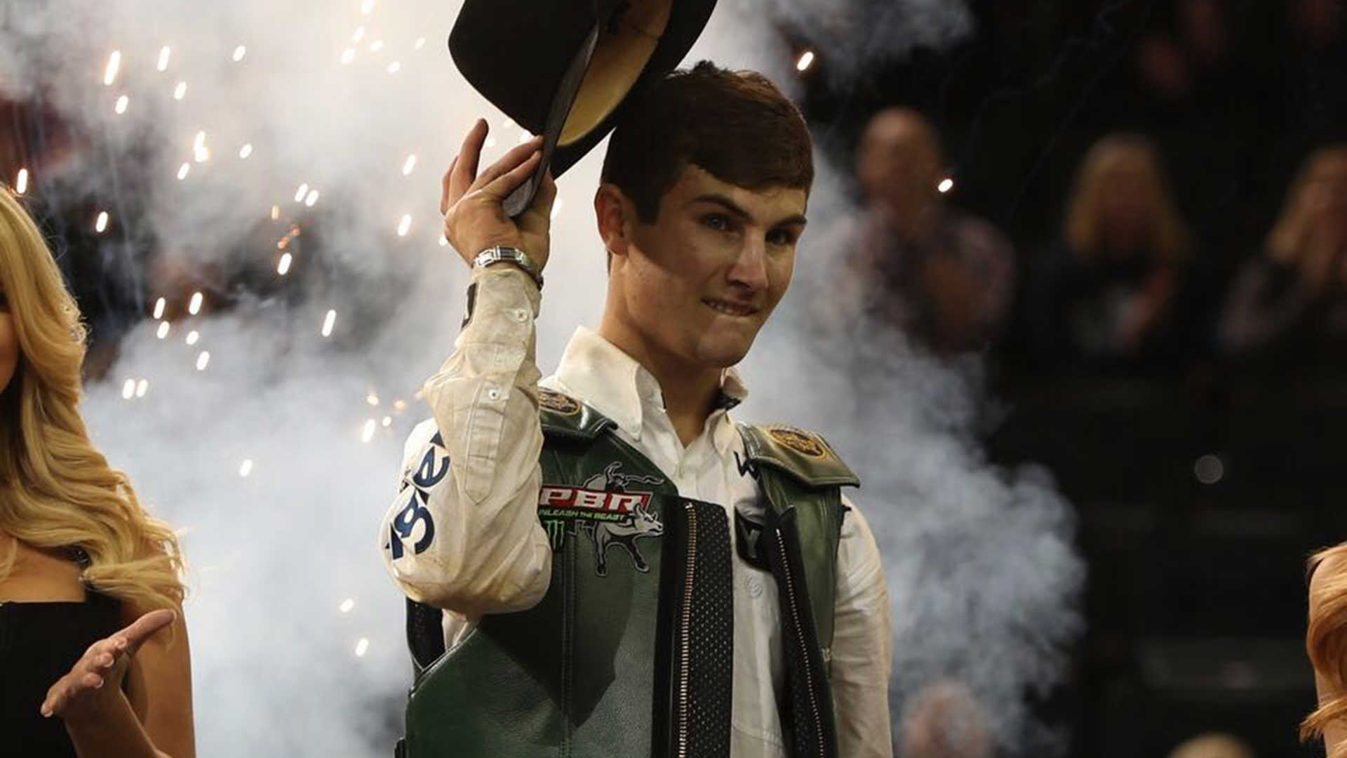 PBR | 2017 PBR World Champion Lockwood wins Monster Energy Buck Off at ...