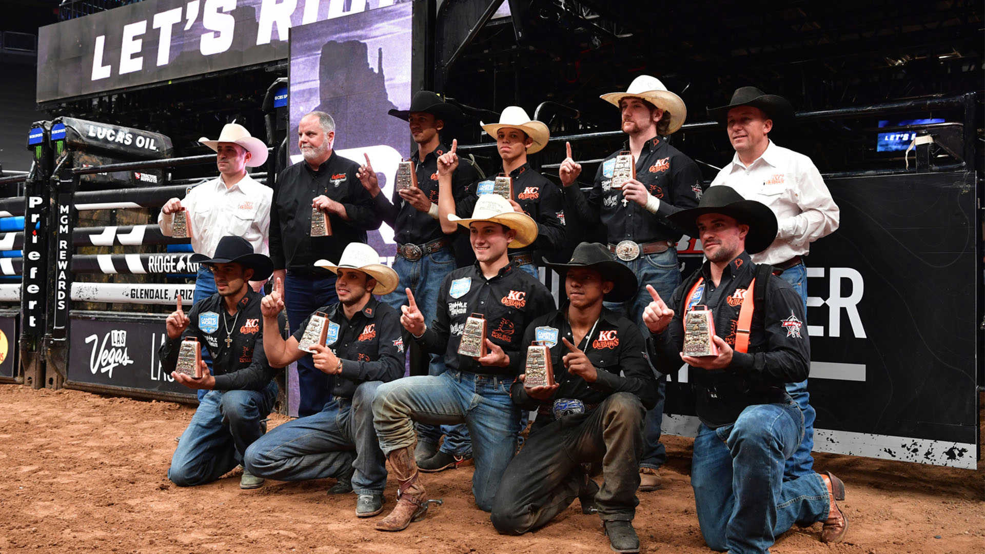 PBR | Kansas City Outlaws win third event of 2023 Teams season via ...